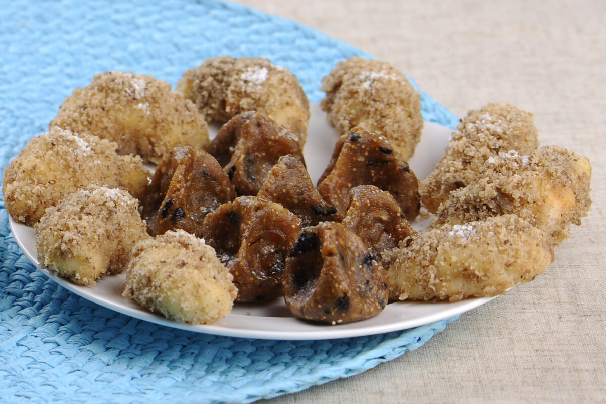 Pivčići: Recept za neponovljiv starinski kolač, posne kiflice s pivom i ...